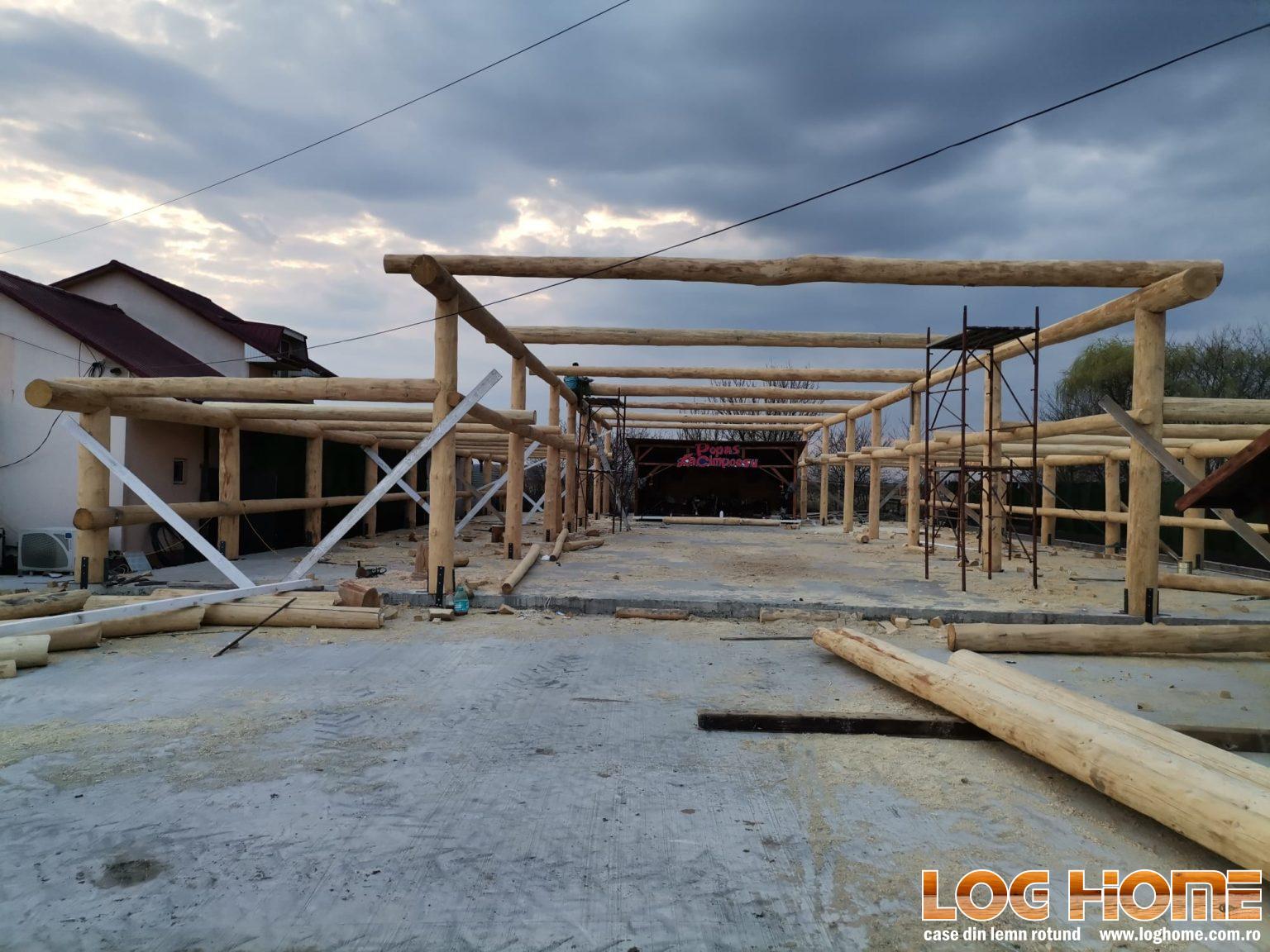 Terasă din lemn rotund - Popas La Cimpoeşu Mirceşti, IAŞI - LOG HOME